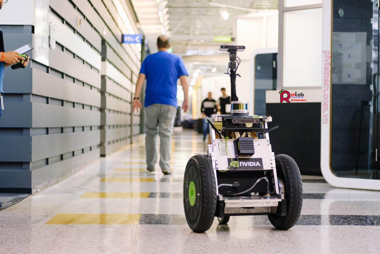 NVIDIA Jetson AGX Xavier Developer Kit, Deploy AI-Powered Autonomous Machines at Scale